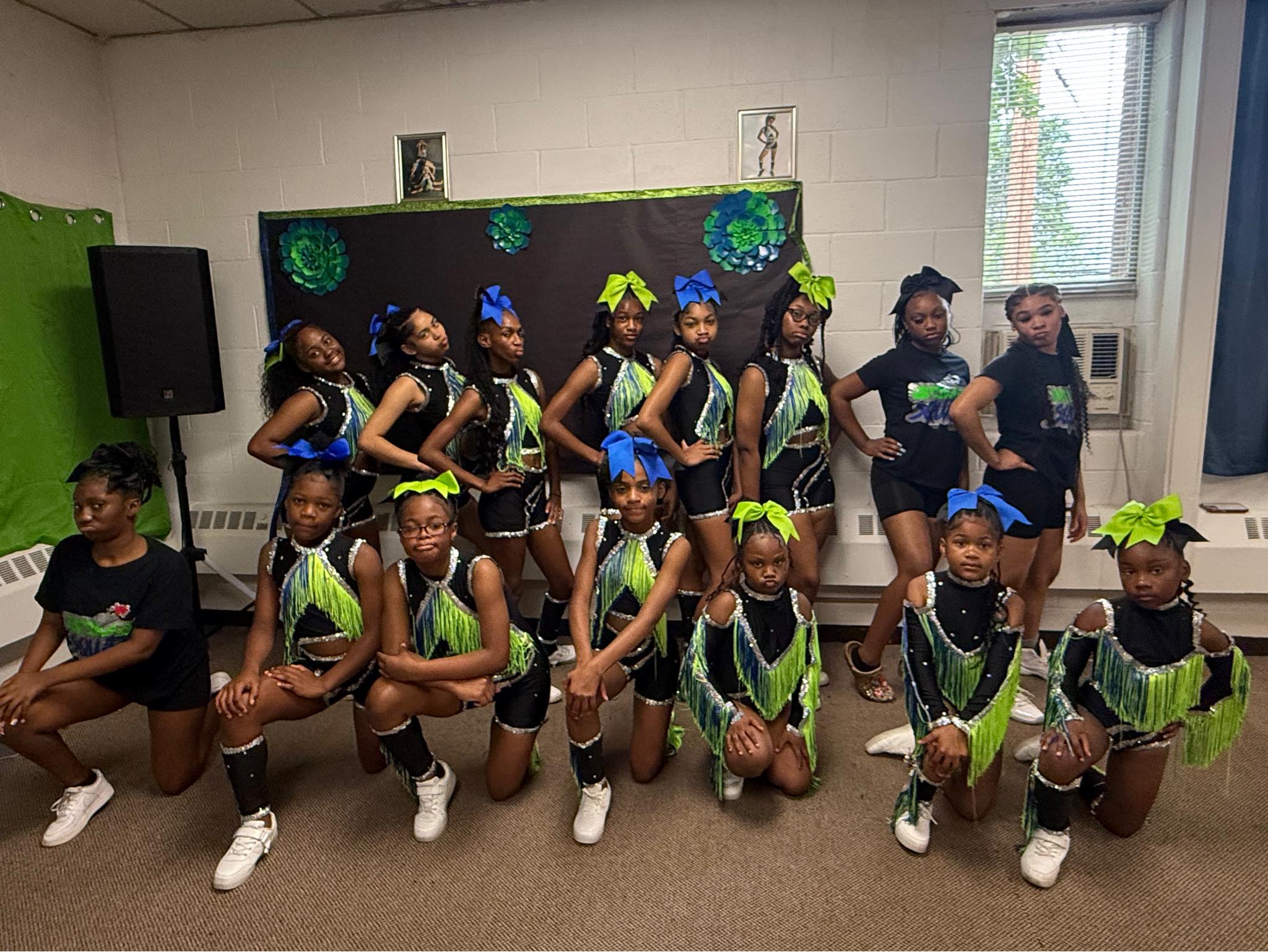 Unique T-N-T Bomb Squad | Majorette Dance